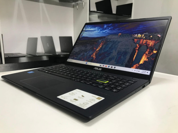 Laptop ASUS E510 Celeron N4500 12th gen 8GB RAM 256GB SSD 15.6”, Maput...