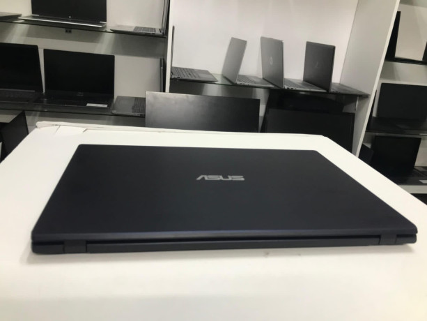 Laptop ASUS E510 Celeron N4500 12th gen 8GB RAM 256GB SSD 15.6”, Maput...